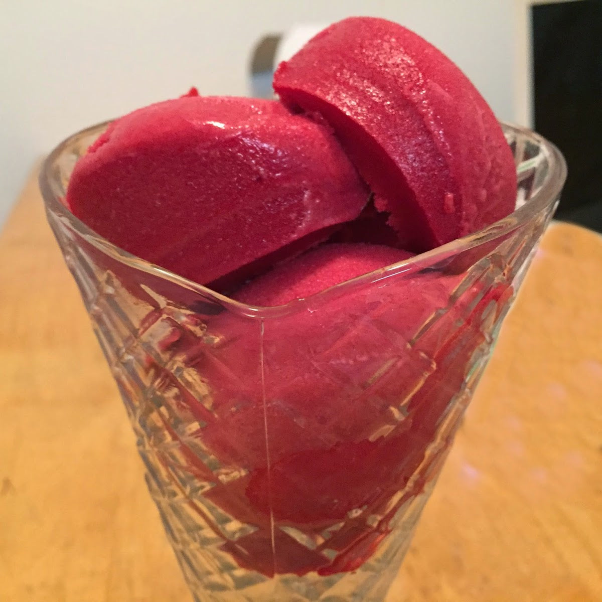 Talenti Roman Raspberry Sorbetto (Pint) – icecreamsource